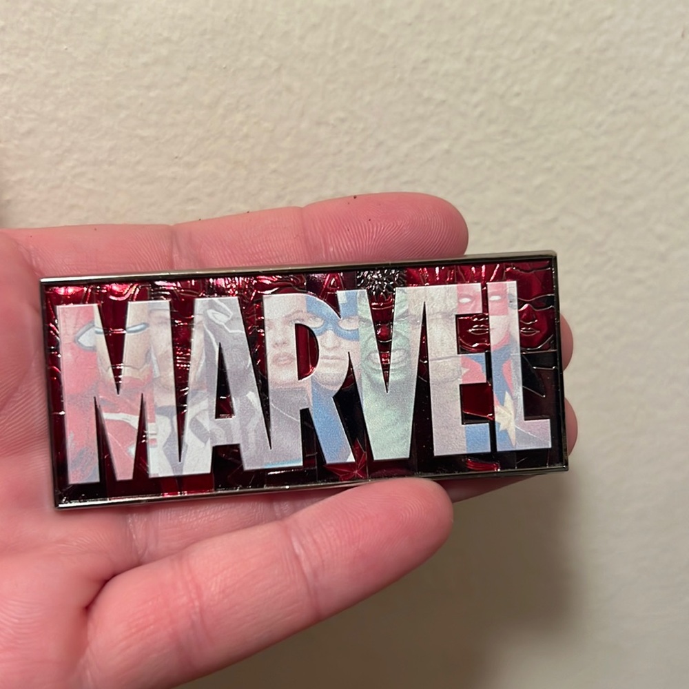 Disneyland Jumbo Marvel Logo Pin - Gem